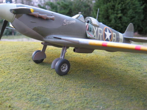 My backyard Spitfire....(we should all have one) - Works in Progress ...